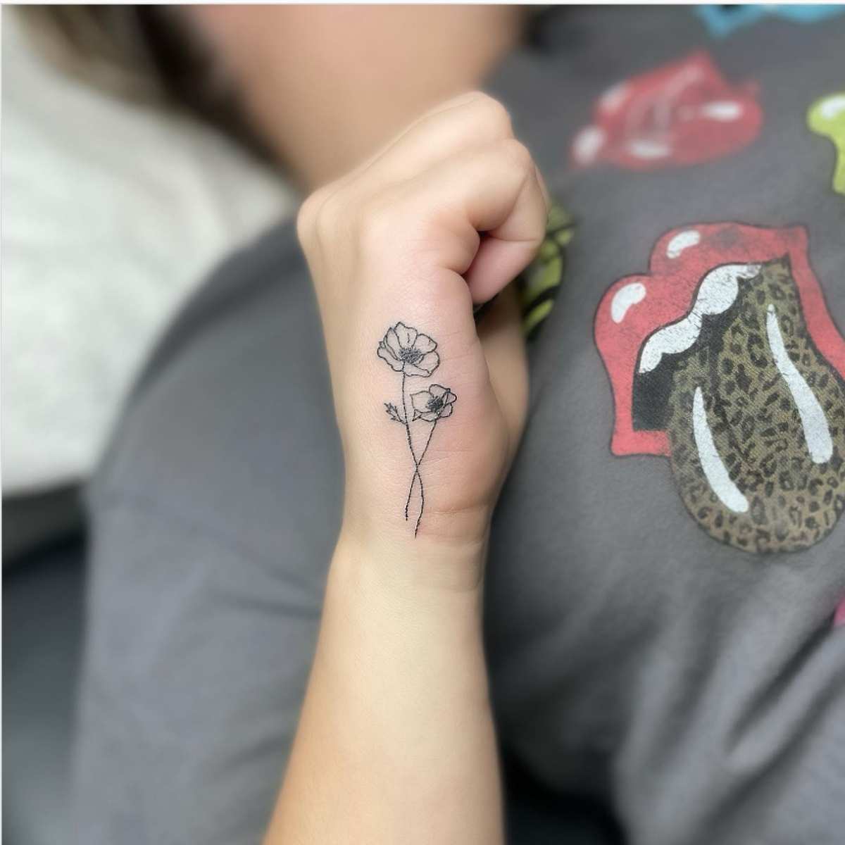 83 Side Hand Tattoos For Men Women Tattoo Glee 83 Side Hand Tattoos For Men Women Tattoo Glee